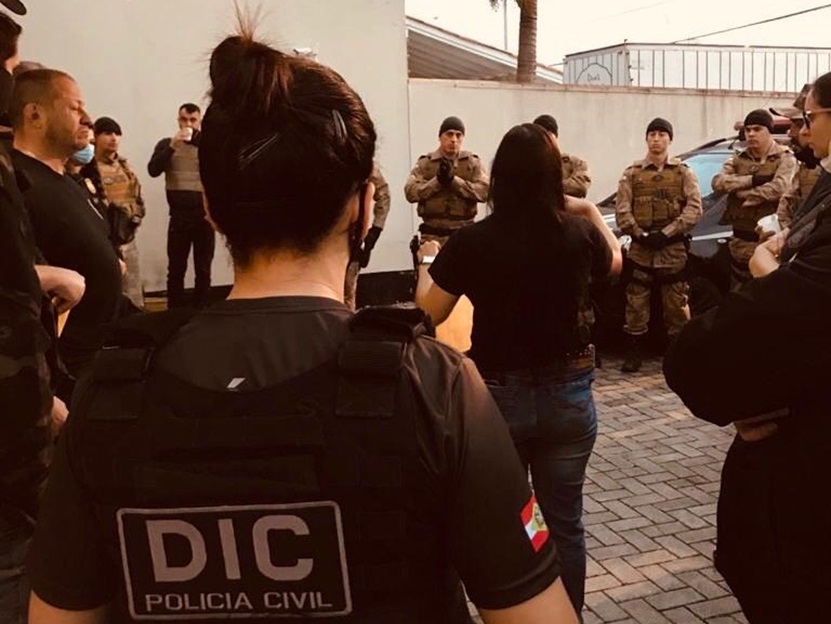 Polícias Civil E Militar Deflagram Operação Para Cumprir 56 Ordens