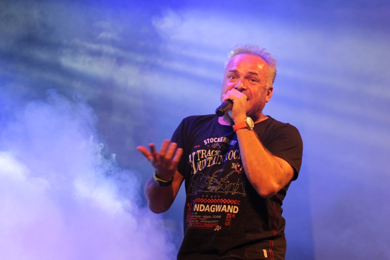 Atração internacional Tim Toupet estreou na Oktoberfest Blumenau 2022 ...